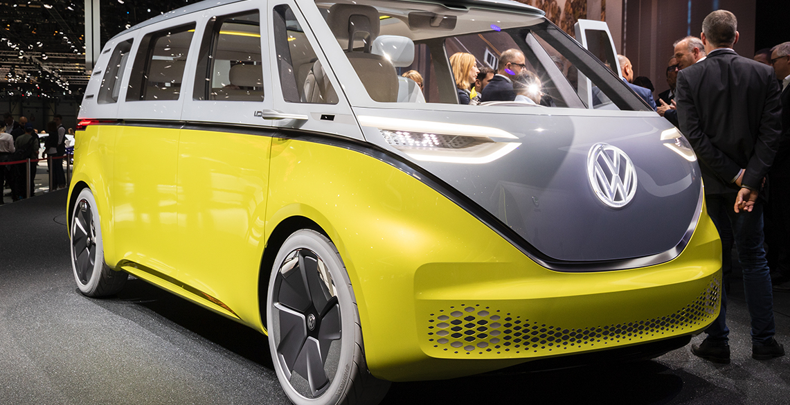 Volkswagen anuncia o lançamento da Kombi elétrica com sistema autônomo ...